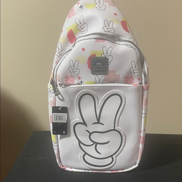 Buckle-Down | Bags | Nwt Disney Vegan Leather Crossbody Sling Bag ...